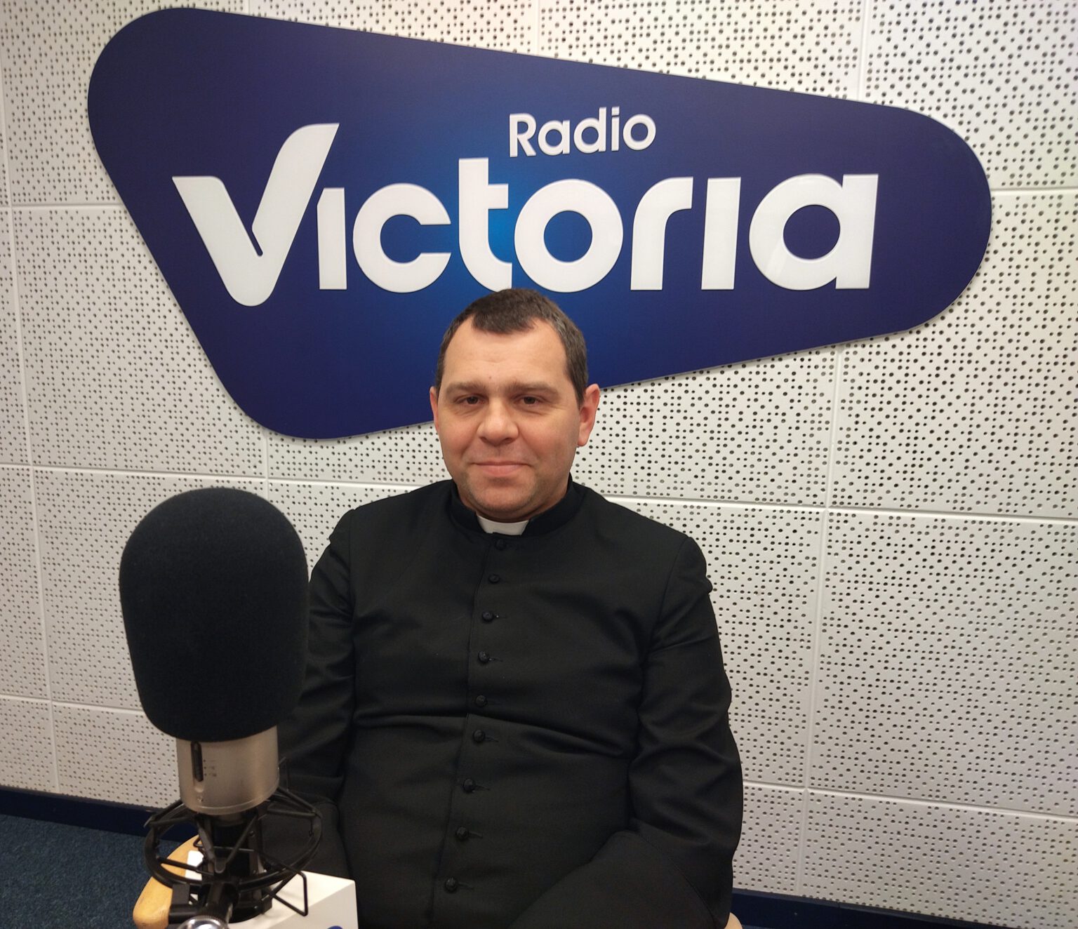 Ksiądz Roman Sękalski – Radio Victoria