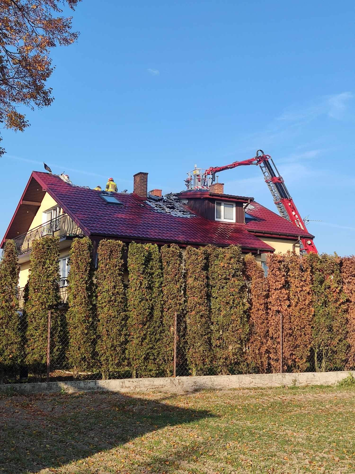 Pożar dachu na budynku mieszkalnym – Radio Victoria